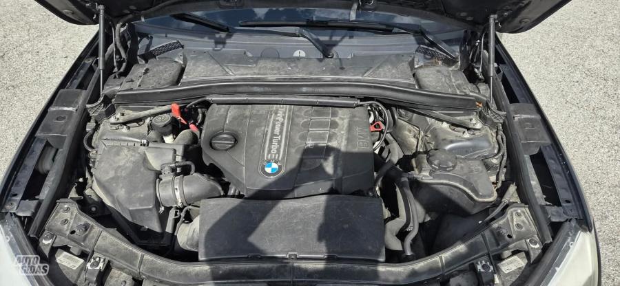 Black BMW X1 2012 in Telschi, with an engine capacity of 2.00 L and mileage of 327 thousand km for 5400 €, photo 12 on AUTOMOTO.COM.LV