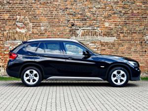 Black BMW X1 2012 in Kedainiai, with an engine capacity of 2.00 L and mileage of 191 thousand km for 7299 €, photo 17 on AUTOMOTO.COM.LV