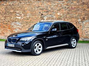 Black BMW X1 2012 in Kedainiai, with an engine capacity of 2.00 L and mileage of 191 thousand km for 7299 €, photo 19 on AUTOMOTO.COM.LV