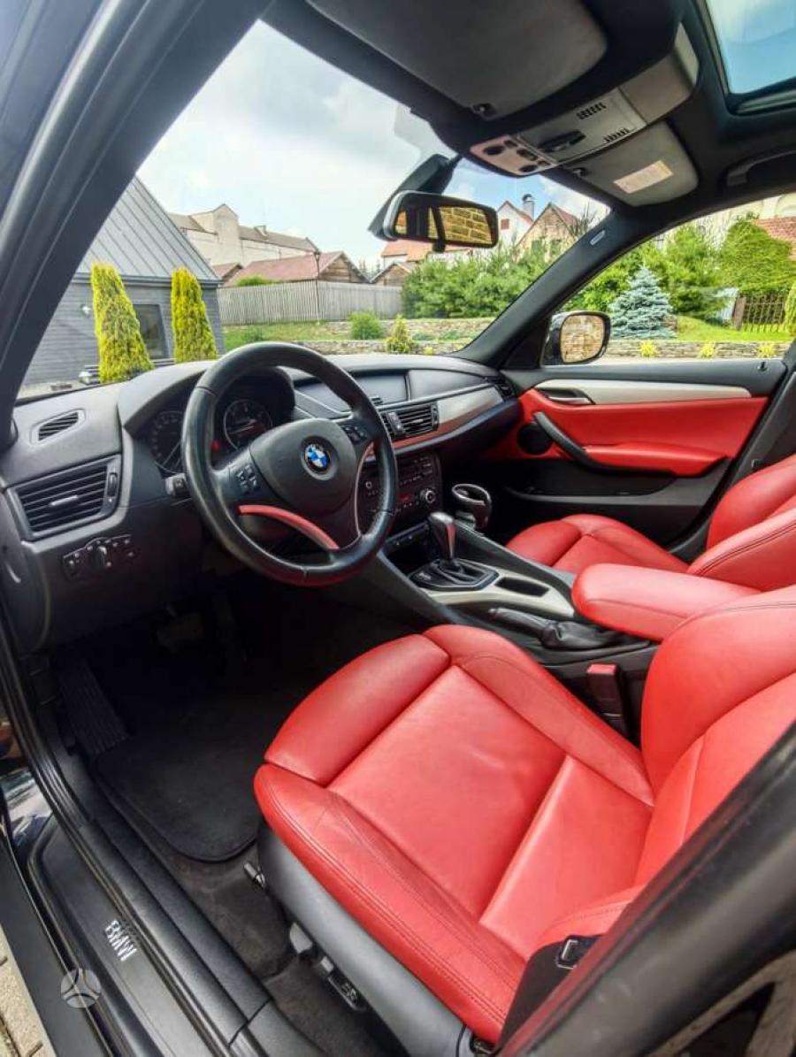 Black BMW X1 2012 in Kedainiai, with an engine capacity of 2.00 L and mileage of 191 thousand km for 7299 €, photo 29 on AUTOMOTO.COM.LV
