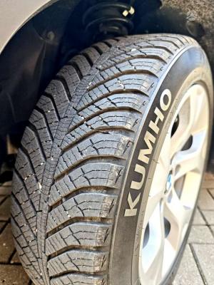 Black BMW X1 2012 in Kedainiai, with an engine capacity of 2.00 L and mileage of 191 thousand km for 7299 €, photo 44 on AUTOMOTO.COM.LV