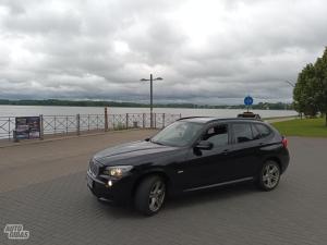Black BMW X1 2012 in Telschi, with an engine capacity of 2.00 L and mileage of 243 thousand km for 7700 €, photo 23 on AUTOMOTO.COM.LV