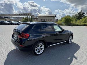Black BMW X1 2012 in Telschi, with an engine capacity of 2.00 L and mileage of 245 thousand km for 8800 €, photo 8 on AUTOMOTO.COM.LV