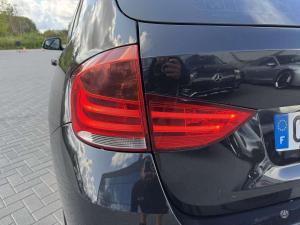 Black BMW X1 2012 in Telschi, with an engine capacity of 2.00 L and mileage of 245 thousand km for 8800 €, photo 15 on AUTOMOTO.COM.LV