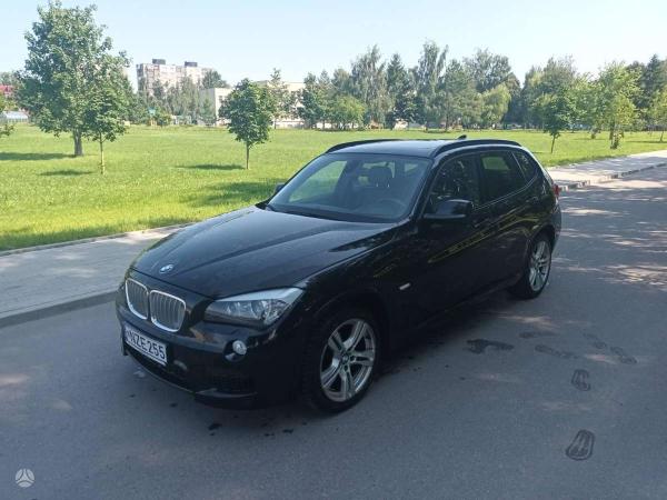 Melns BMW X1 2012 Telšiai, ar dzinēja tilpumu 2.00 L un nobraukumu 246 tūkst. km par 7750 €, foto 3 vietnē AUTOMOTO.COM.LV