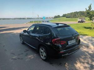 Black BMW X1 2012 in Telschi, with an engine capacity of 2.00 L and mileage of 246 thousand km for 7750 €, photo 5 on AUTOMOTO.COM.LV