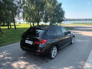Black BMW X1 2012 in Telschi, with an engine capacity of 2.00 L and mileage of 246 thousand km for 7750 €, photo 6 on AUTOMOTO.COM.LV