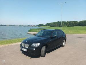 Black BMW X1 2012 in Telschi, with an engine capacity of 2.00 L and mileage of 246 thousand km for 7750 €, photo 13 on AUTOMOTO.COM.LV