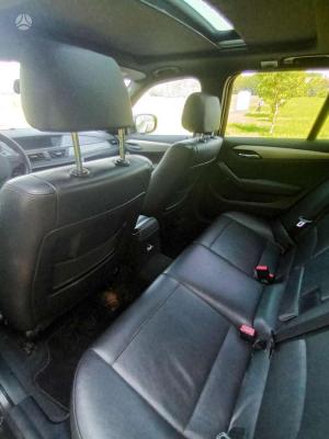 Black BMW X1 2012 in Telschi, with an engine capacity of 2.00 L and mileage of 246 thousand km for 7750 €, photo 15 on AUTOMOTO.COM.LV
