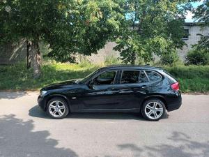 Black BMW X1 2012 in Telschi, with an engine capacity of 2.00 L and mileage of 246 thousand km for 7750 €, photo 31 on AUTOMOTO.COM.LV