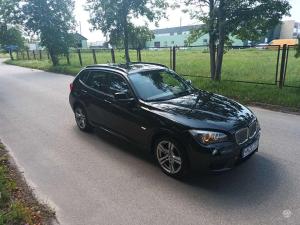 Black BMW X1 2012 in Telschi, with an engine capacity of 2.00 L and mileage of 246 thousand km for 7750 €, photo 35 on AUTOMOTO.COM.LV