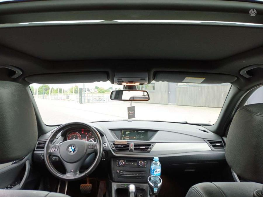 Black BMW X1 2012 in Telschi, with an engine capacity of 2.00 L and mileage of 246 thousand km for 7750 €, photo 49 on AUTOMOTO.COM.LV