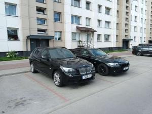 Black BMW X1 2012 in Telschi, with an engine capacity of 2.00 L and mileage of 246 thousand km for 7750 €, photo 53 on AUTOMOTO.COM.LV