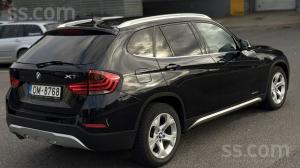 Black BMW X1 2012 in Riga, with an engine capacity of 2.00 L and mileage of 0 thousand km for 6750 €, photo 5 on AUTOMOTO.COM.LV