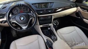 Black BMW X1 2012 in Riga, with an engine capacity of 2.00 L and mileage of 0 thousand km for 6750 €, photo 7 on AUTOMOTO.COM.LV