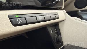 Black BMW X1 2012 in Riga, with an engine capacity of 2.00 L and mileage of 0 thousand km for 6750 €, photo 9 on AUTOMOTO.COM.LV