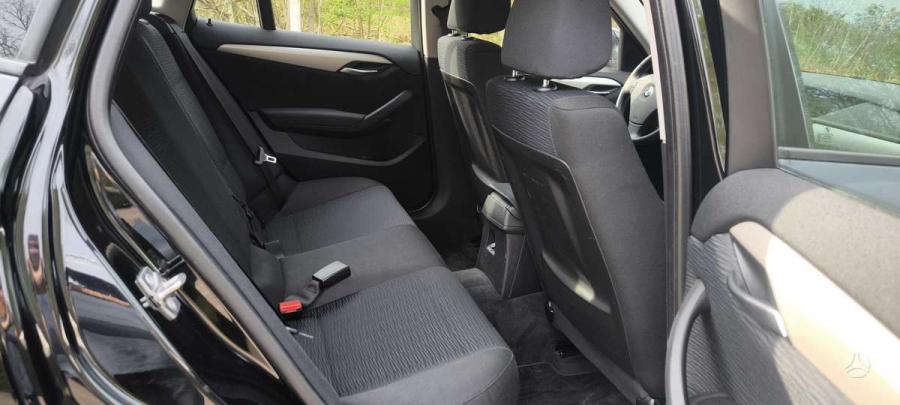Black BMW X1 2012 in Kaunas, with an engine capacity of 2.00 L and mileage of 218 thousand km for 7300 €, photo 11 on AUTOMOTO.COM.LV