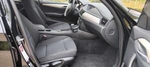 Black BMW X1 2012 in Kaunas, with an engine capacity of 2.00 L and mileage of 218 thousand km for 7300 €, photo 12 on AUTOMOTO.COM.LV