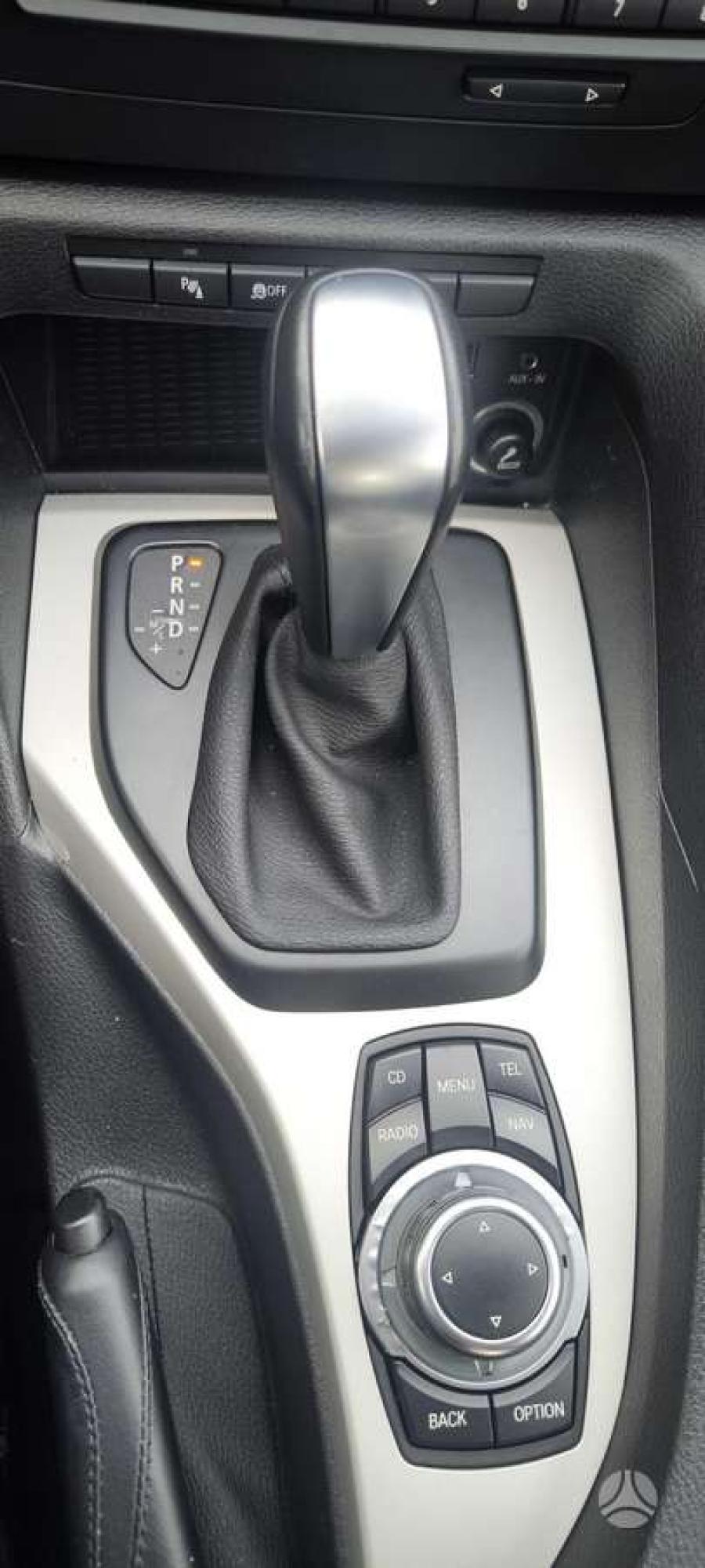 Black BMW X1 2012 in Kaunas, with an engine capacity of 2.00 L and mileage of 218 thousand km for 7300 €, photo 24 on AUTOMOTO.COM.LV