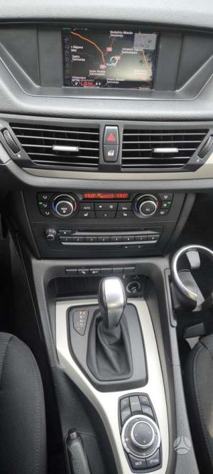 Black BMW X1 2012 in Kaunas, with an engine capacity of 2.00 L and mileage of 218 thousand km for 7300 €, photo 27 on AUTOMOTO.COM.LV