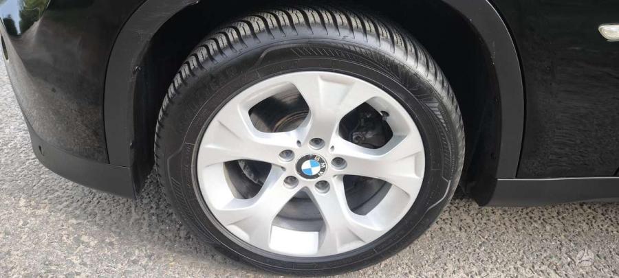 Black BMW X1 2012 in Kaunas, with an engine capacity of 2.00 L and mileage of 218 thousand km for 7300 €, photo 35 on AUTOMOTO.COM.LV