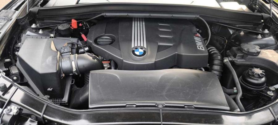 Black BMW X1 2012 in Kaunas, with an engine capacity of 2.00 L and mileage of 218 thousand km for 7300 €, photo 37 on AUTOMOTO.COM.LV