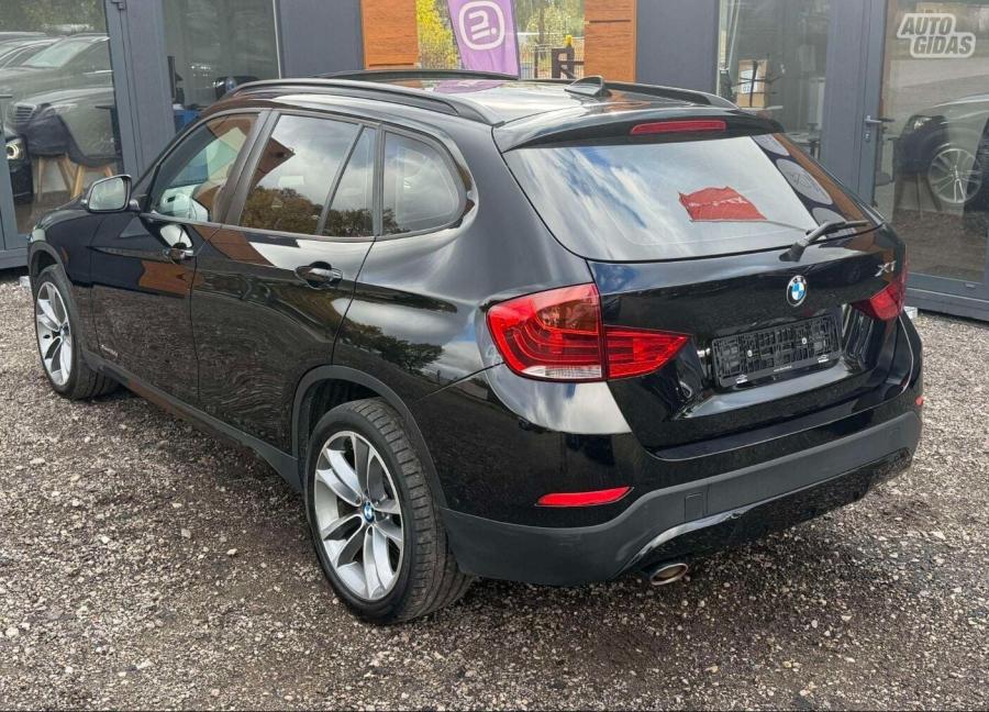 Melns BMW X1 2012 Kauņa, ar dzinēja tilpumu 2.00 L un nobraukumu 200 tūkst. km par 7150 €, foto 3 vietnē AUTOMOTO.COM.LV