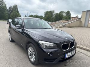 Black BMW X1 2013 in Aizkraukle, with an engine capacity of 2.00 L and mileage of 234 thousand km for 7000 €, photo 1 on AUTOMOTO.COM.LV