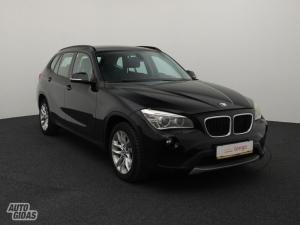 Black BMW X1 2013 in Vilnius, with an engine capacity of 2.00 L and mileage of 151 thousand km for 11699 €, photo 10 on AUTOMOTO.COM.LV