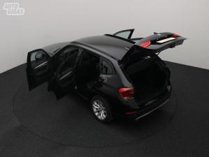 Black BMW X1 2013 in Vilnius, with an engine capacity of 2.00 L and mileage of 151 thousand km for 11699 €, photo 13 on AUTOMOTO.COM.LV