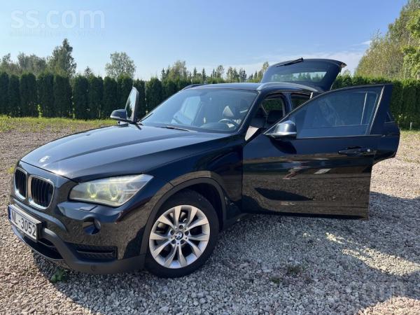 Melns BMW X1 2013 Rīga, ar dzinēja tilpumu 2.00 L un nobraukumu 351 tūkst. km par 6850 €, foto 7 vietnē AUTOMOTO.COM.LV