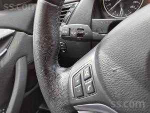 Black BMW X1 2013 in Kuldiga, with an engine capacity of 2.00 L and mileage of 257 thousand km for 7300 €, photo 15 on AUTOMOTO.COM.LV