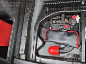Black BMW X1 2013 in Kuldiga, with an engine capacity of 2.00 L and mileage of 257 thousand km for 7300 €, photo 18 on AUTOMOTO.COM.LV