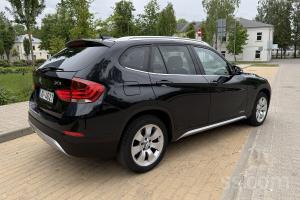 Black BMW X1 2013 in Riga, with an engine capacity of 1.90 L and mileage of 75 thousand km for 15000 €, photo 9 on AUTOMOTO.COM.LV