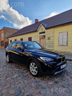 Черный БМВ Х1 2013 в Елгава, объемом двигателя 2.00 л и пробегом 331 тыс. км за 8000 €, фото 3 на AUTOMOTO.COM.LV