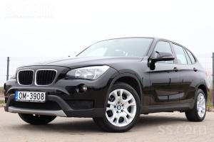Melns BMW X1 2013 Rīga, ar dzinēja tilpumu 2.00 L un nobraukumu 213 tūkst. km par 7450 €, foto 5 vietnē AUTOMOTO.COM.LV