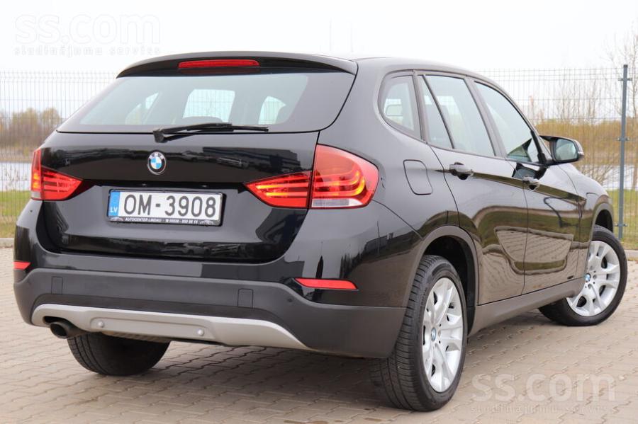 Melns BMW X1 2013 Rīga, ar dzinēja tilpumu 2.00 L un nobraukumu 213 tūkst. km par 7450 €, foto 8 vietnē AUTOMOTO.COM.LV