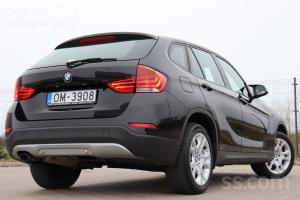 Melns BMW X1 2013 Rīga, ar dzinēja tilpumu 2.00 L un nobraukumu 213 tūkst. km par 7450 €, foto 9 vietnē AUTOMOTO.COM.LV