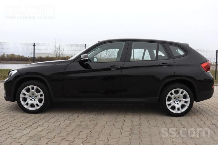 Melns BMW X1 2013 Rīga, ar dzinēja tilpumu 2.00 L un nobraukumu 213 tūkst. km par 7450 €, foto 13 vietnē AUTOMOTO.COM.LV