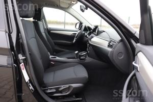 Melns BMW X1 2013 Rīga, ar dzinēja tilpumu 2.00 L un nobraukumu 213 tūkst. km par 7450 €, foto 20 vietnē AUTOMOTO.COM.LV