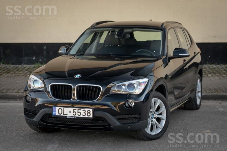 Black BMW X1 2013 in Talsi, with an engine capacity of 2.00 L and mileage of 148 thousand km for 11950 €, photo 4 on AUTOMOTO.COM.LV