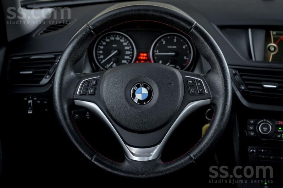 Black BMW X1 2013 in Talsi, with an engine capacity of 2.00 L and mileage of 148 thousand km for 11950 €, photo 19 on AUTOMOTO.COM.LV