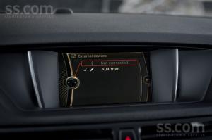 Black BMW X1 2013 in Talsi, with an engine capacity of 2.00 L and mileage of 148 thousand km for 11950 €, photo 22 on AUTOMOTO.COM.LV