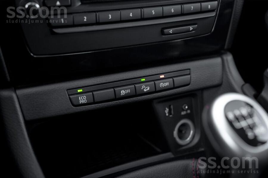 Black BMW X1 2013 in Talsi, with an engine capacity of 2.00 L and mileage of 148 thousand km for 11950 €, photo 26 on AUTOMOTO.COM.LV