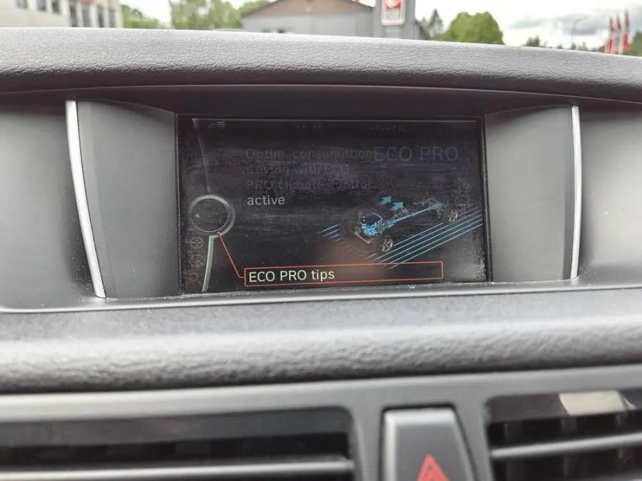 Melns BMW X1 2013 Kuldīga, ar dzinēja tilpumu 2.00 L un nobraukumu 257 tūkst. km par 7300 €, foto 11 vietnē AUTOMOTO.COM.LV