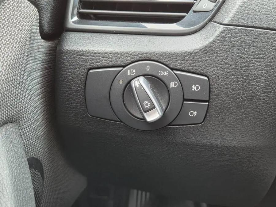 Melns BMW X1 2013 Kuldīga, ar dzinēja tilpumu 2.00 L un nobraukumu 257 tūkst. km par 7300 €, foto 21 vietnē AUTOMOTO.COM.LV