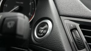 Black BMW X1 2013 in Jelgava, with an engine capacity of 2.00 L and mileage of 335 thousand km for 6990 €, photo 24 on AUTOMOTO.COM.LV