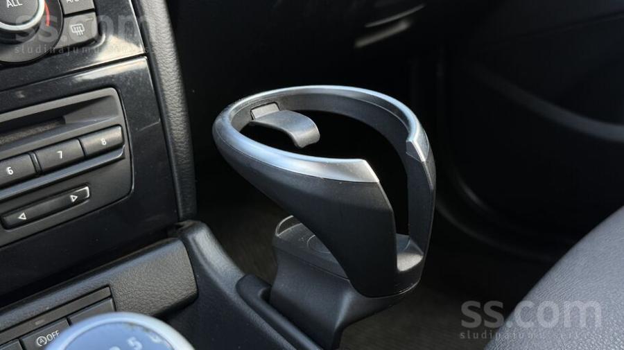 Melns BMW X1 2013 Jelgava, ar dzinēja tilpumu 2.00 L un nobraukumu 335 tūkst. km par 6990 €, foto 24 vietnē AUTOMOTO.COM.LV