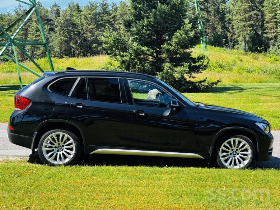 Melns BMW X1 2013 Rīga, ar dzinēja tilpumu 2.00 L un nobraukumu 212 tūkst. km par 7250 €, foto 6 vietnē AUTOMOTO.COM.LV
