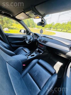 Melns BMW X1 2013 Rīga, ar dzinēja tilpumu 2.00 L un nobraukumu 212 tūkst. km par 7250 €, foto 11 vietnē AUTOMOTO.COM.LV